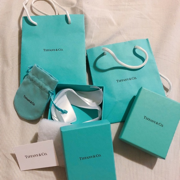 Tiffany & Co. | Jewelry | Tiffany Co Packaging Set Left | Poshmark